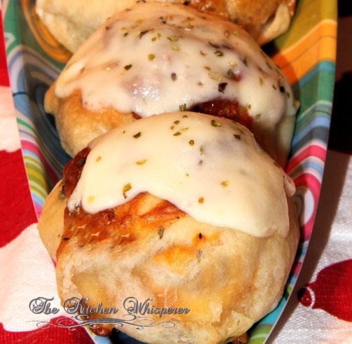 Cheesy Meatball Stuffed Pizza Puffs - The Kitchen Whisperer