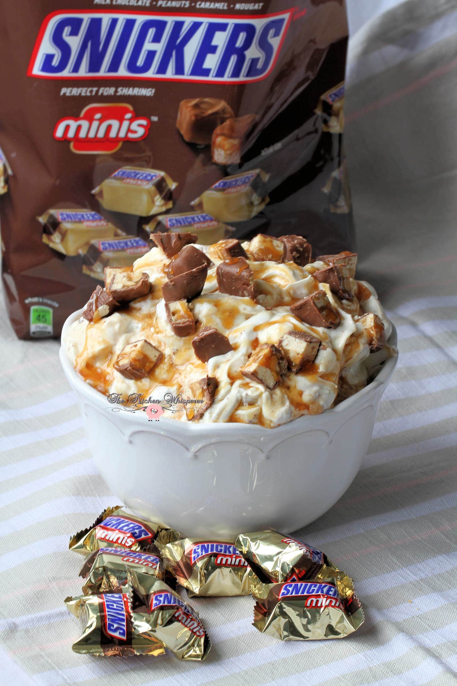 SNICKERS® Cheesecake Dip with Cinnamon Sugar TOSTITO® Scoops - The ...