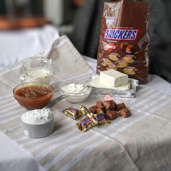 SNICKERS® Cheesecake Dip with Cinnamon Sugar TOSTITO® Scoops - The ...