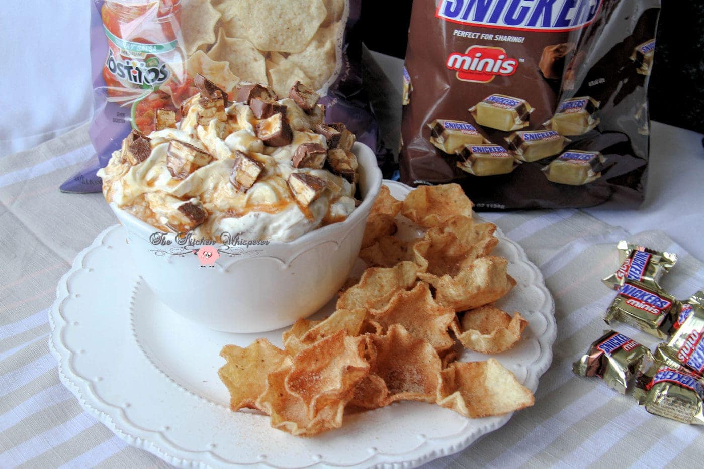 SNICKERS® Cheesecake Dip with Cinnamon Sugar TOSTITO® Scoops - The ...