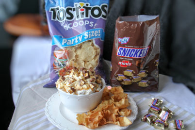 SNICKERS® Cheesecake Dip with Cinnamon Sugar TOSTITO® Scoops - The ...
