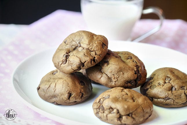 Brownie Truffle Stuffed Chocolate Chubby Cookies – The Kitchen Whisperer