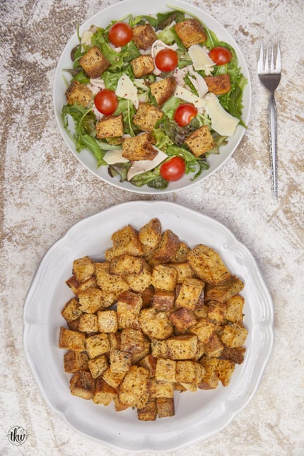 Cheesy Garlic White Cheddar Parmesan Croutons