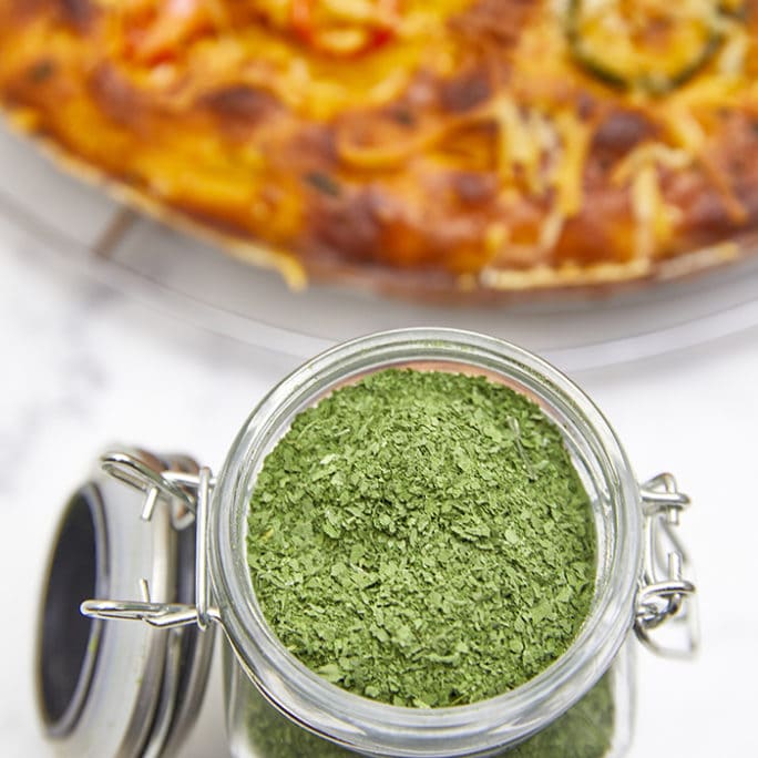 Dehydrated Arugula Flakes