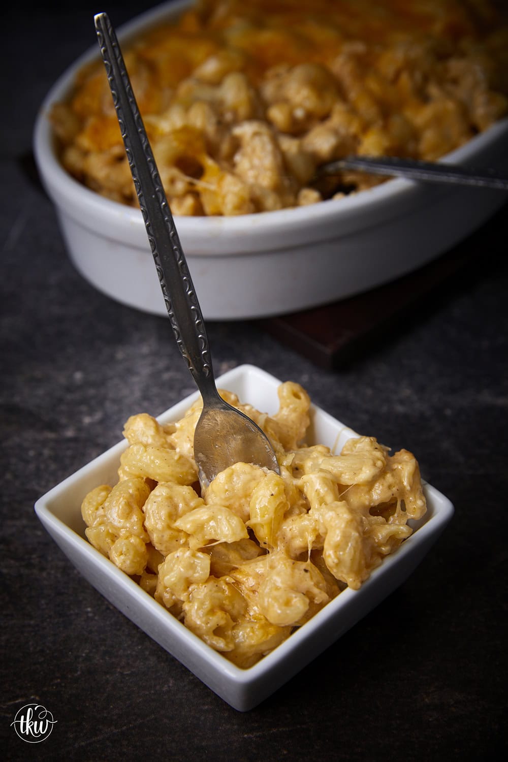 Creamy & Easy 5-Cheese Smoked Mac & Cheese - The Kitchen Whisperer